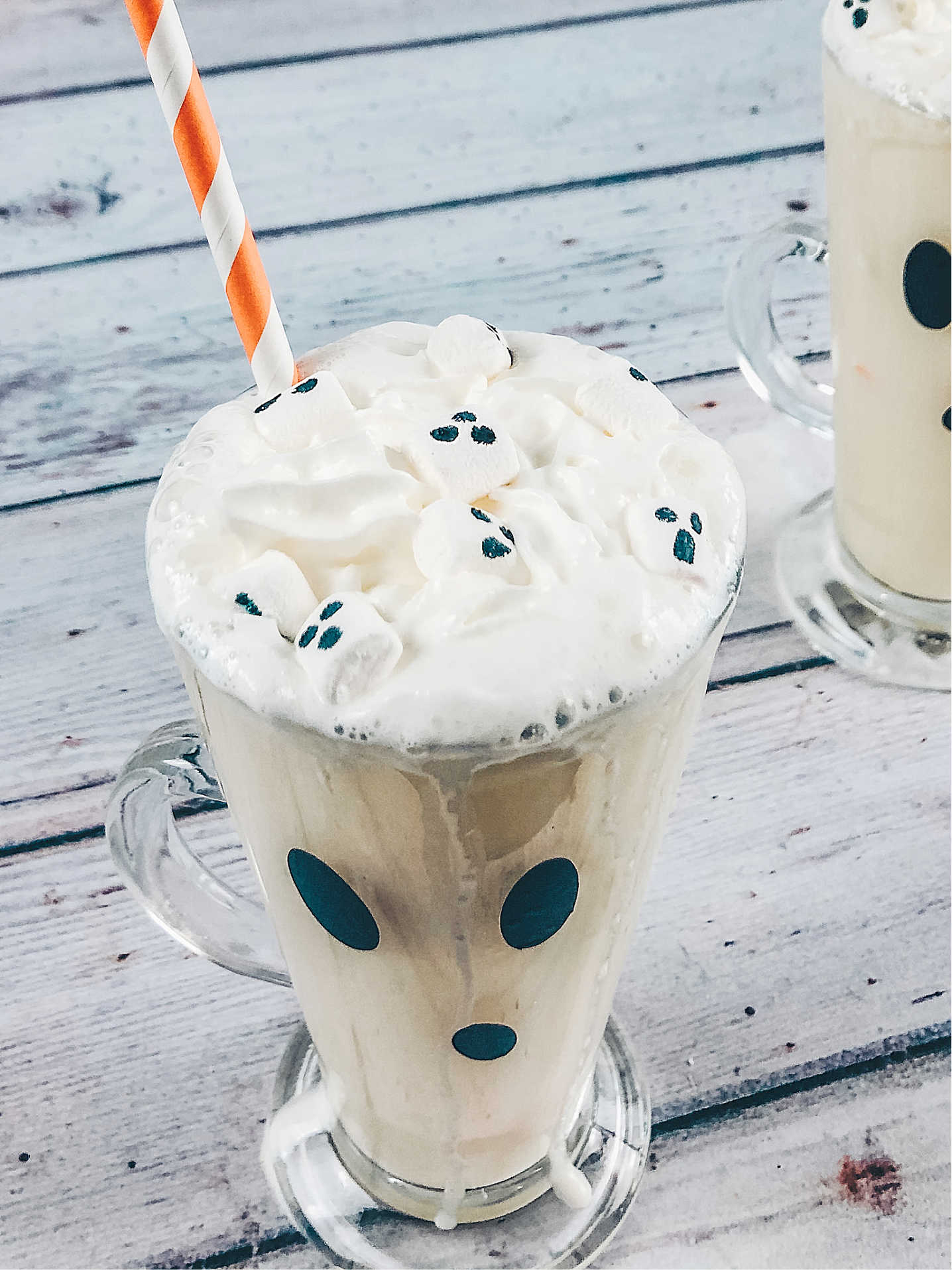 Halloween Hot Chocolate (In A Spooky Ghost Glass) Extraordinary Chaos