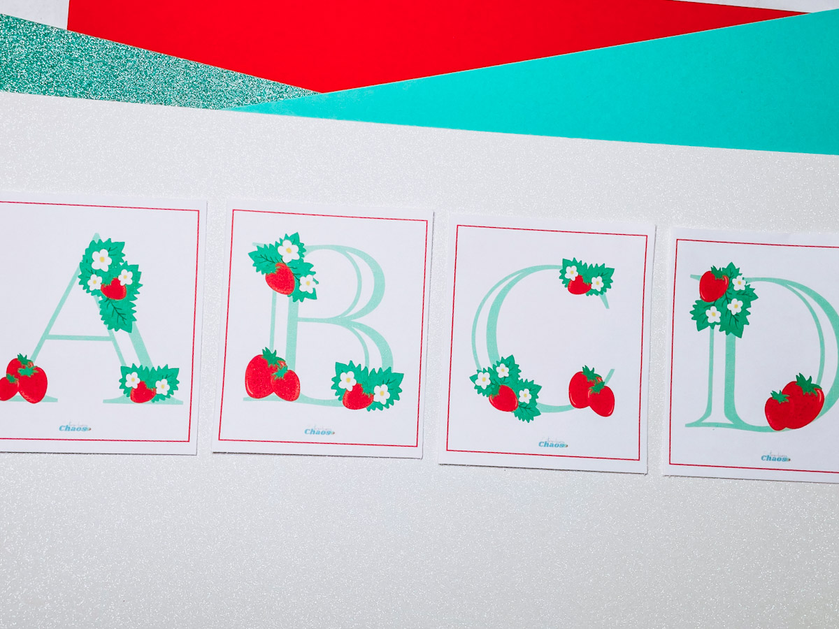 Free Printable Strawberry Alphabet Flash Cards ⋆ Extraordinary Chaos