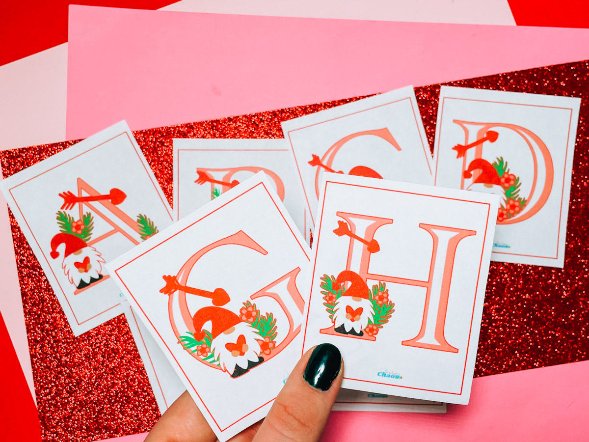 Free Printable Valentine's Gnome Alphabet Flash Cards ⋆ Extraordinary Chaos